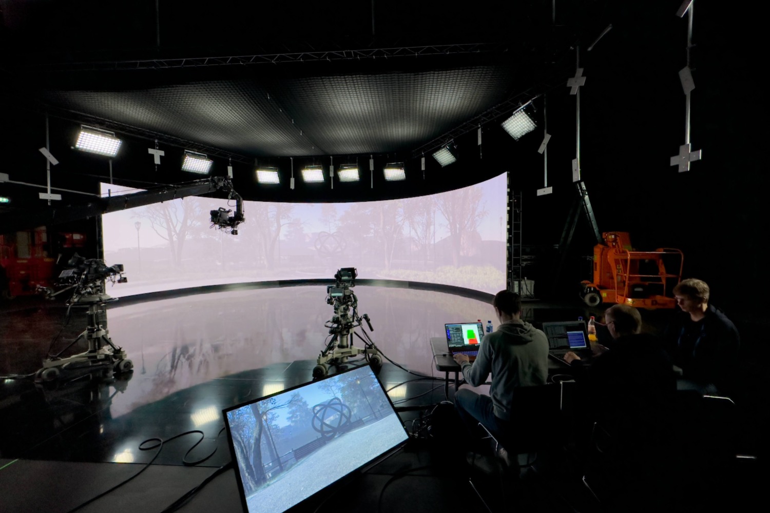 Extended Reality (XR) Solutions | Pixotope